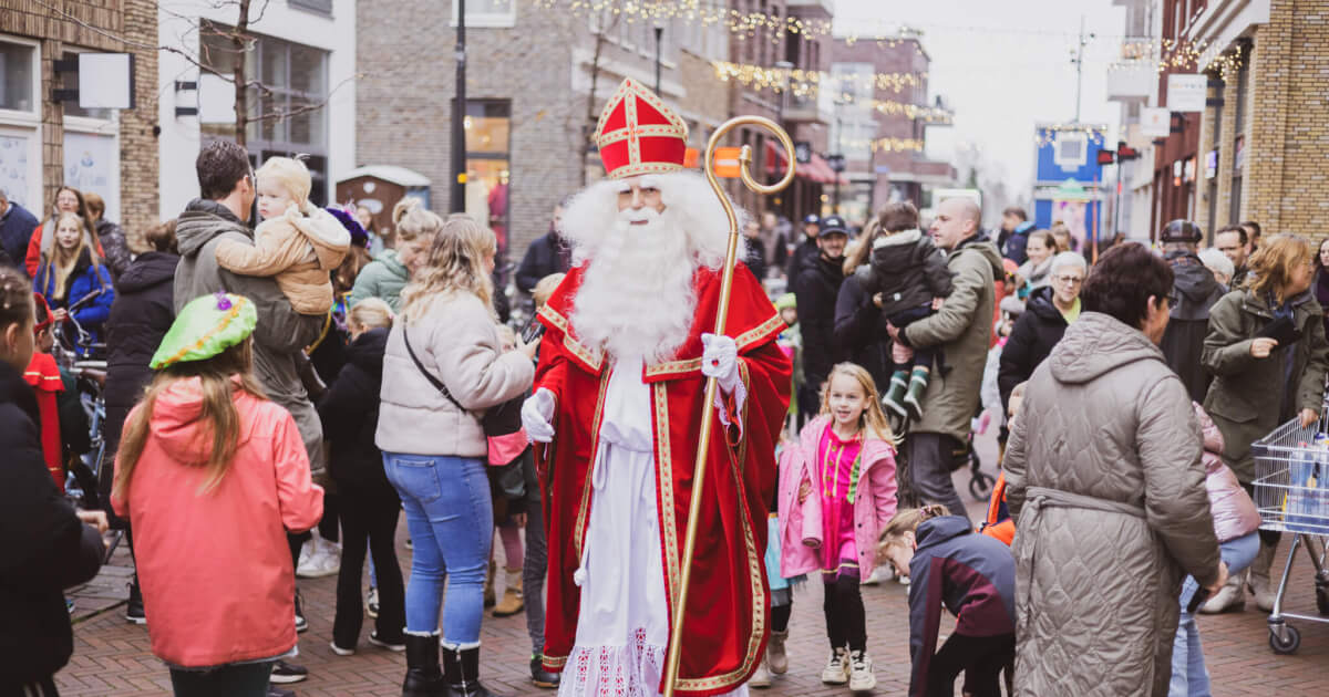 Foto's Sinterklaasintocht Berkel Centrum 2025 | Winkelcentrum Berkel